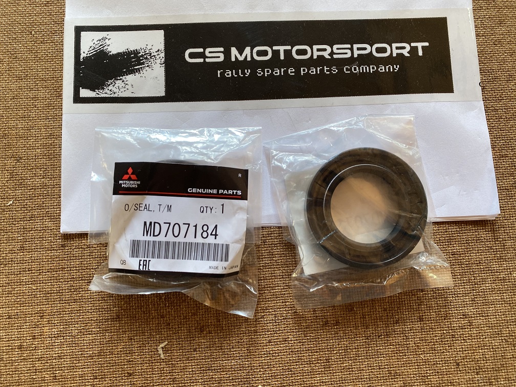 MD707184 Joint spi sortie cardan roue ARG ARD E4-10 - CS Motorsport